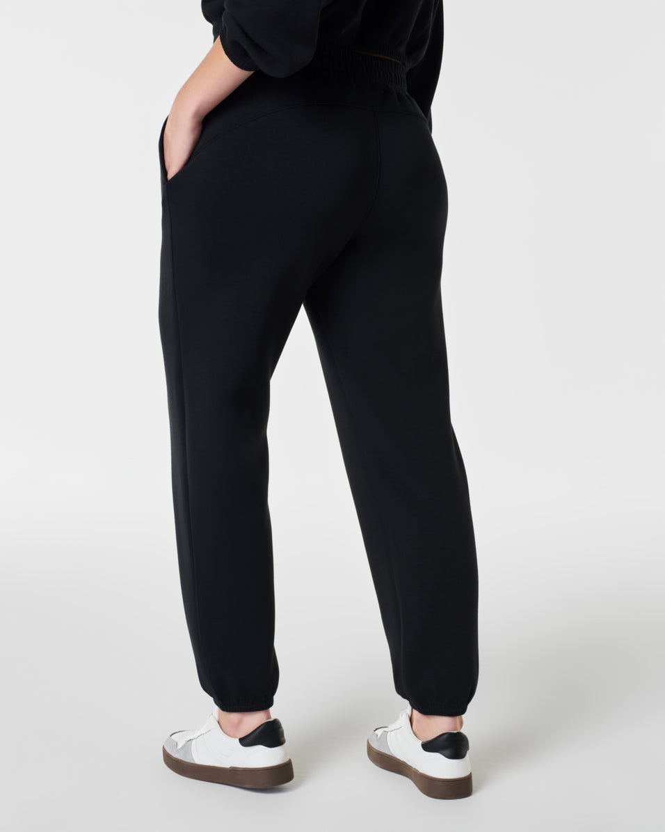 AirEssentials Jogger – Soft & Laid-Back Fit | SPANX®